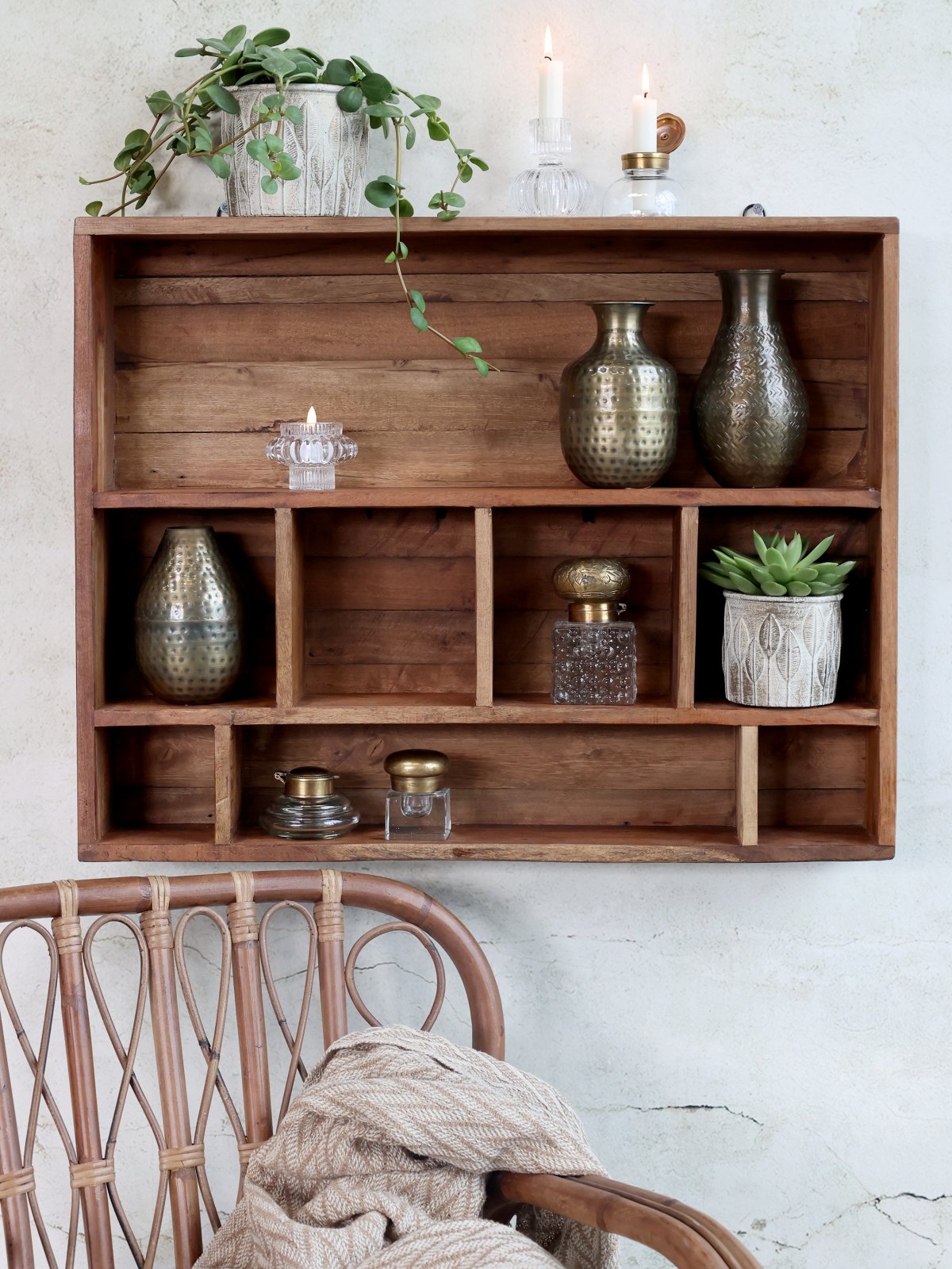 Chic Antique, Grimaud hylde med rum - Til væggen - Lykkesholm I/S v ...